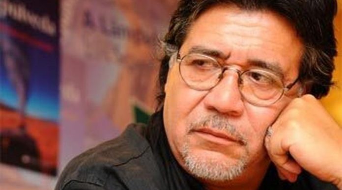 Una Butaca para Luis Sepúlveda / Oscar Castro | Entrama Cultural